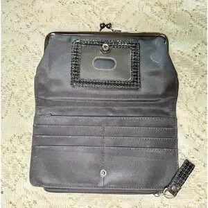 Relic | Bags | Relic Black Sequin Wallet Clutch Kiss Lock Coin Purse ...